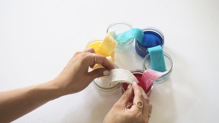 DIY : activité pour apprendre les couleurs aux enfants